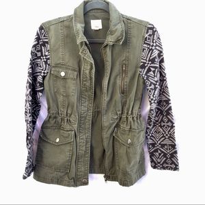 Sun & Shadow | Jackets & Coats | Sun And Shadow Contrast Sleeve Field ...
